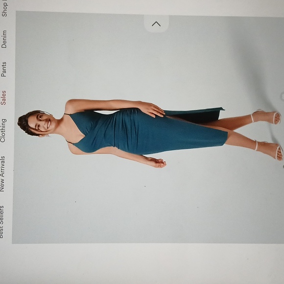 HALARA | Dresses | 28 Halara Softlyzero Aire Crossover Ruched Backless ...